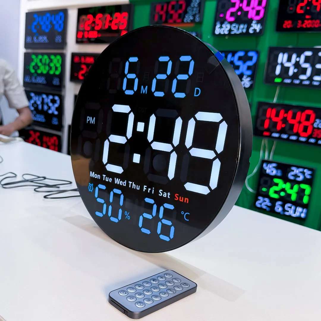 Round LED Wall Clock with Temperature, Humidity and Remote – Model DS-5501