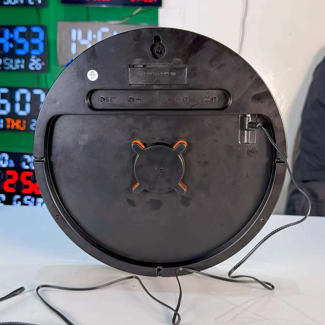 Round LED Wall Clock with Temperature, Humidity and Remote – Model DS-5501